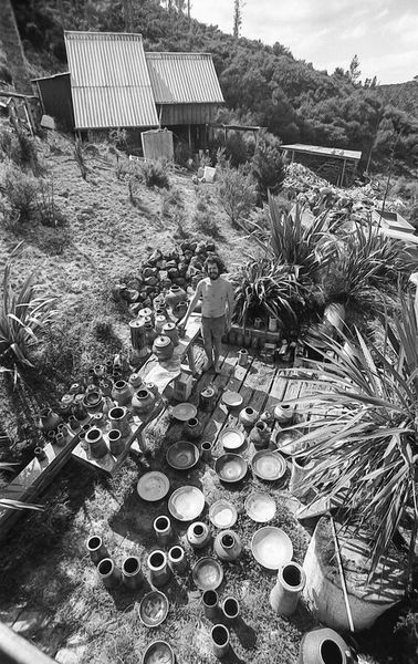 Standing Room Only for Sunday 24 September 2017 Standing Room Only | RNZ