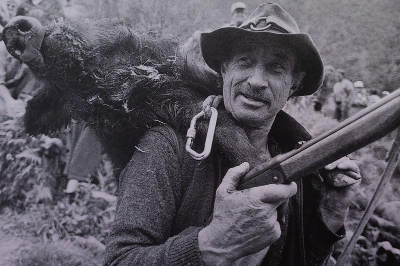 NZ Biography: Colin Hogg on Barry Crump | RNZ