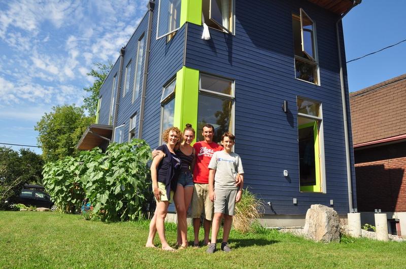 Calling Home: Mike Leach in Ottawa, Canada | RNZ