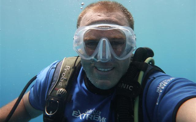 Cook Islands: tourists' return strains Muri Lagoon | RNZ News