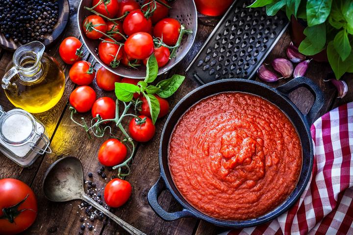 Harvest Tomato Paste | RNZ Recipes