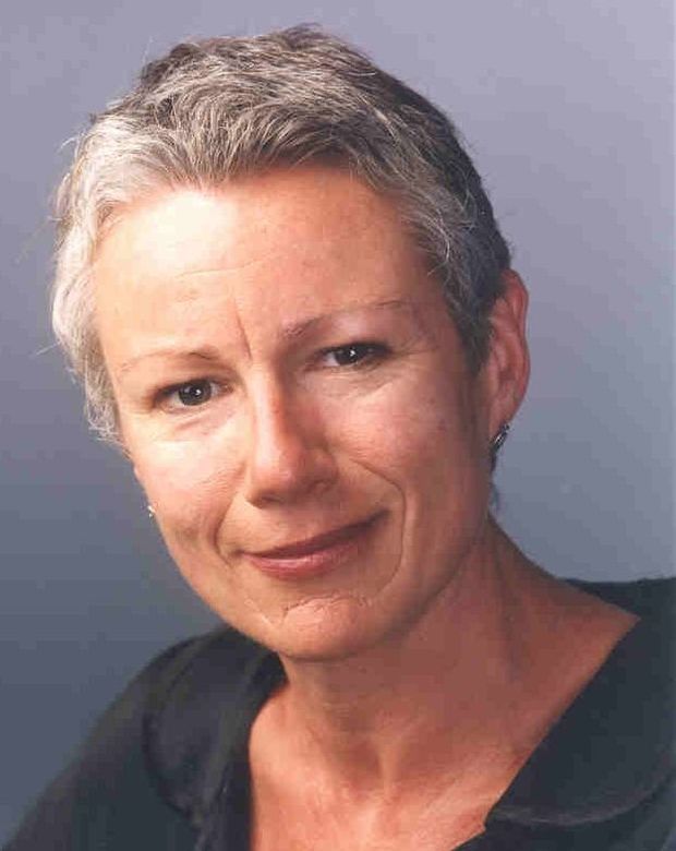 Kim Hill judged outstanding broadcaster | RNZ News