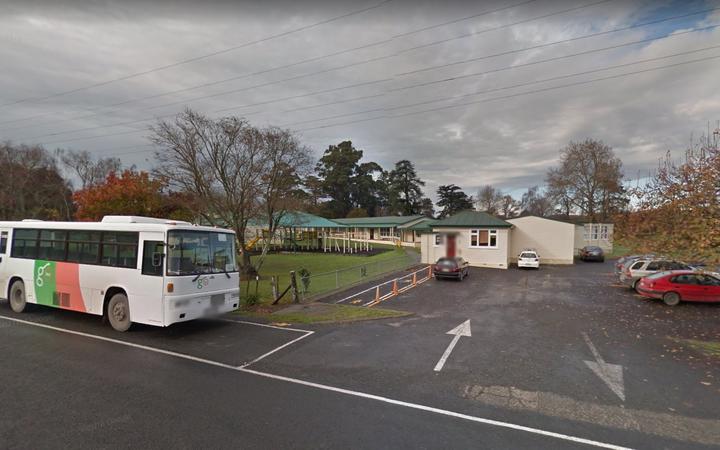 Manutuke School students isolated on veranda after Covid-19 scare | RNZ ...