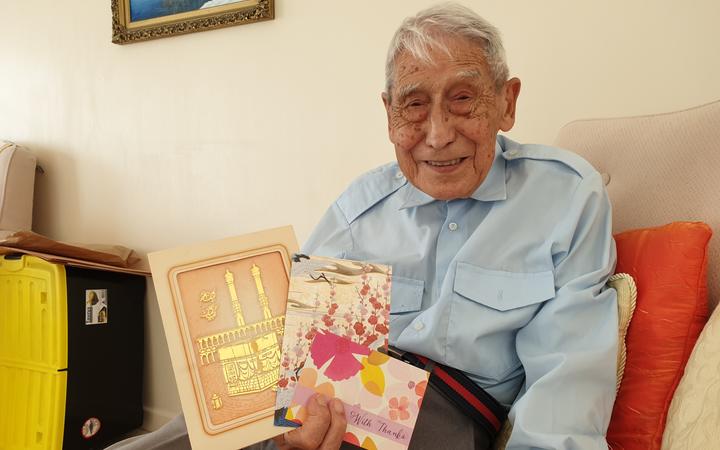 World War II veteran John Sato dies aged 98 | RNZ News