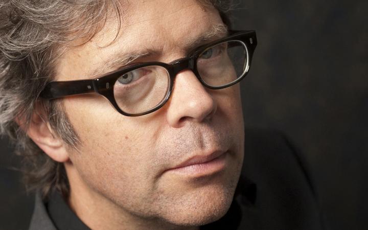 Jonathan Franzen - Crossroads | RNZ