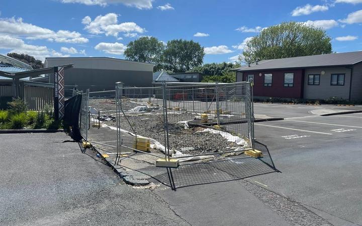 Excavation of school's asbestos-laced soil to begin amid continued ...