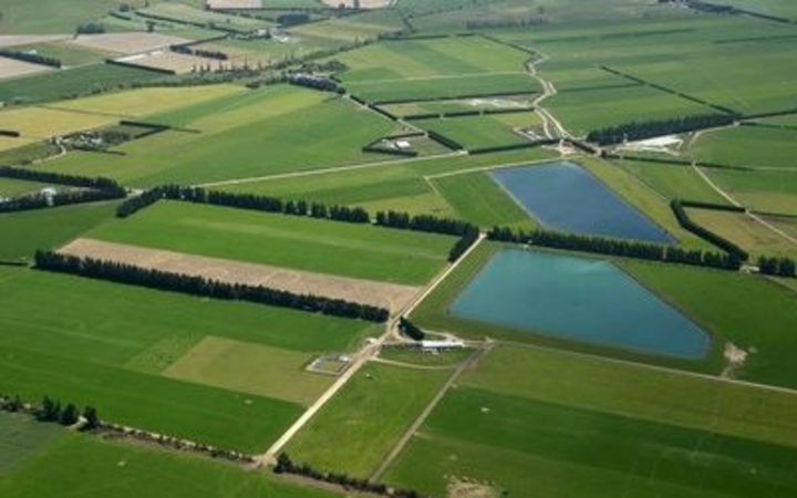 Farmers frustrated Google Maps marking private roads public | RNZ