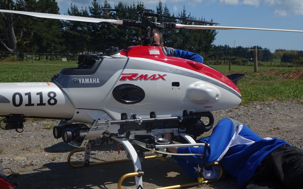 Super-drone sprayer comes with risks | RNZ News